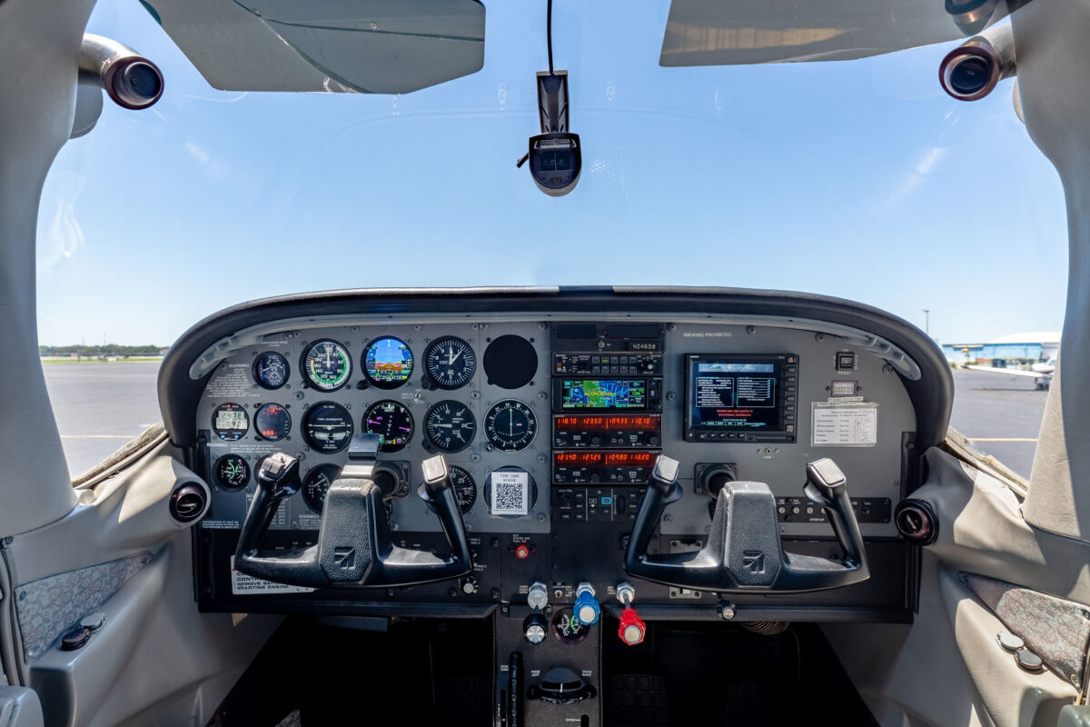 Van Anda Aviation – Easy Airplane Rental in Central Florida